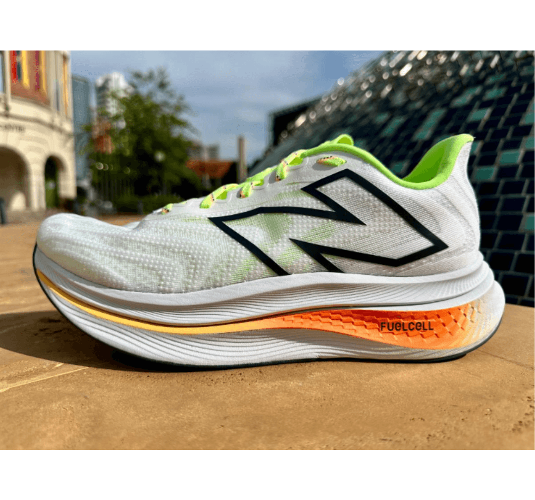 New Balance FuelCell SuperComp Trainer V2